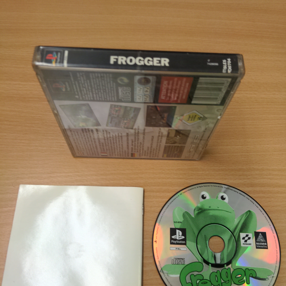 Frogger Sony PS1 game – retro game store uk - 8BitBeyond.com