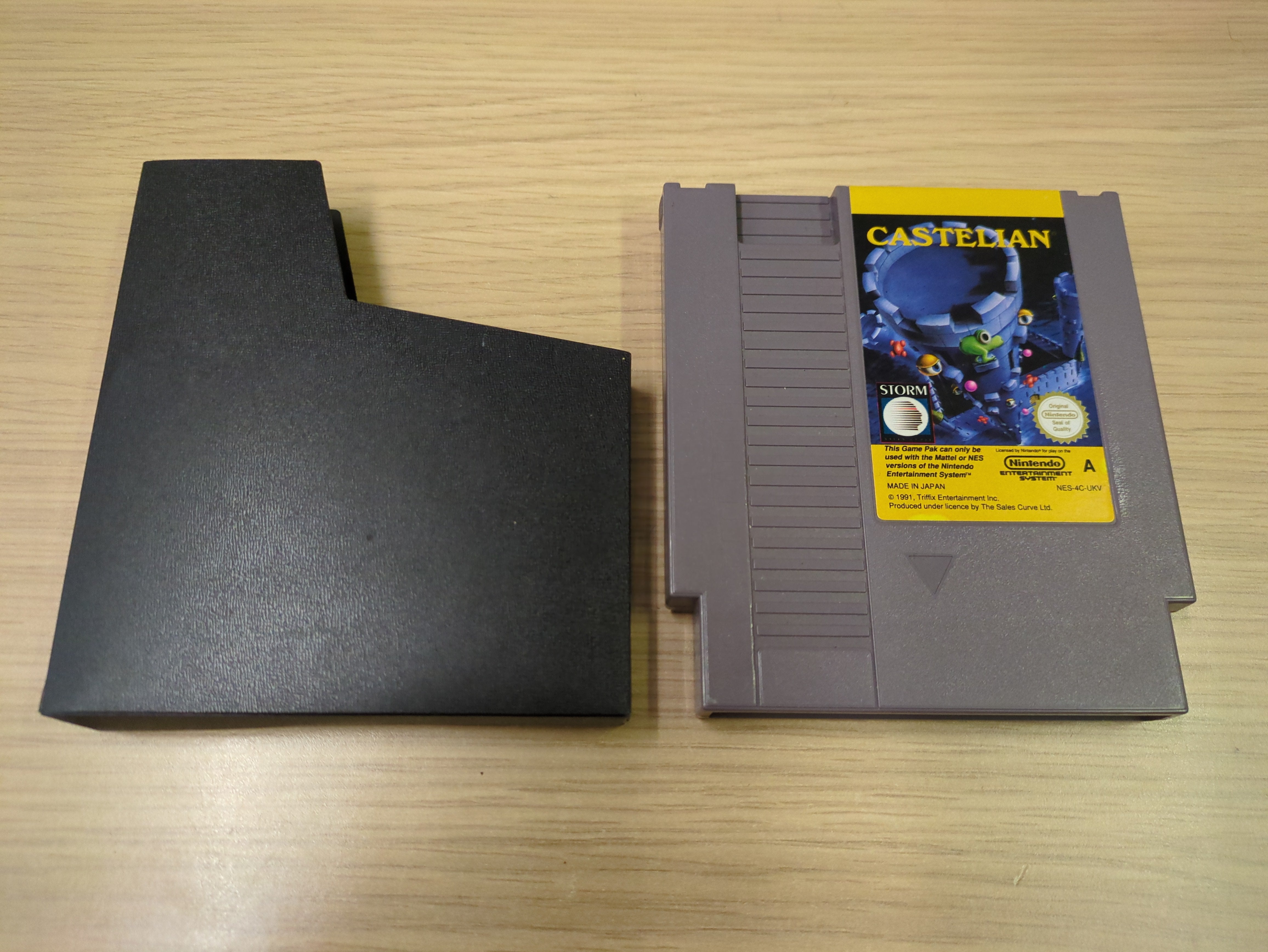 Castelian Nintendo NES game cart only – retro game store uk ...