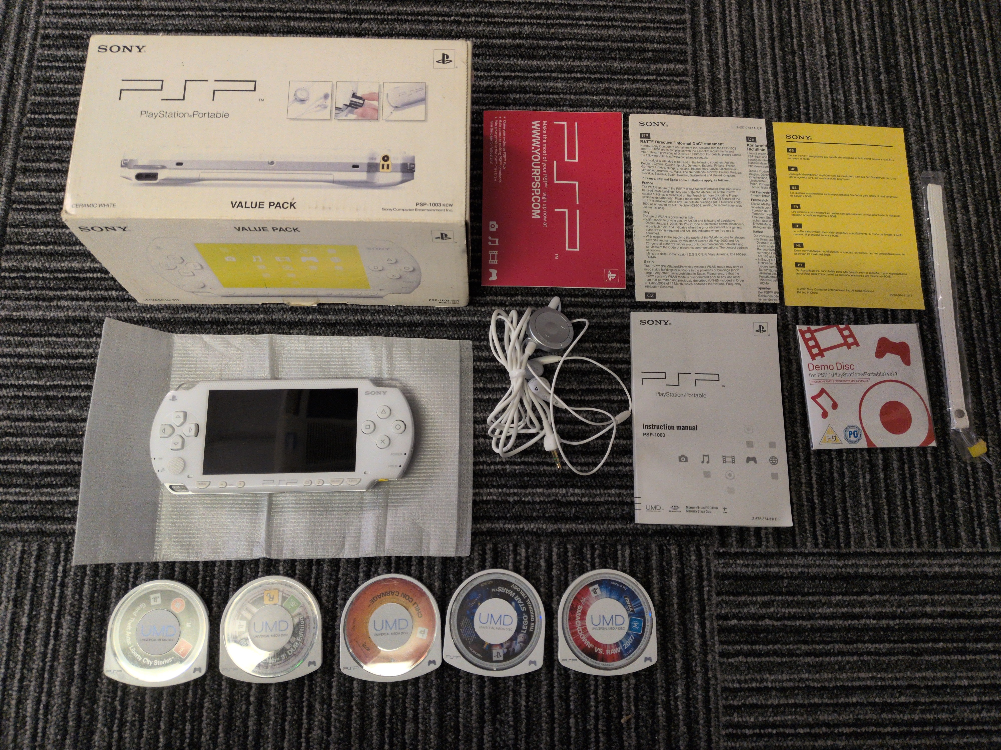 Sony PlayStation Portable PSP 1003 Console Ceramic White Boxed Bundle ...