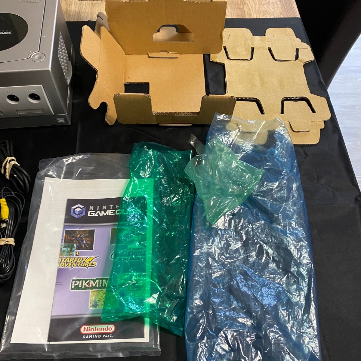 Nintendo GameCube Console The Legend of Zelda The Windwaker Limited Ed ...